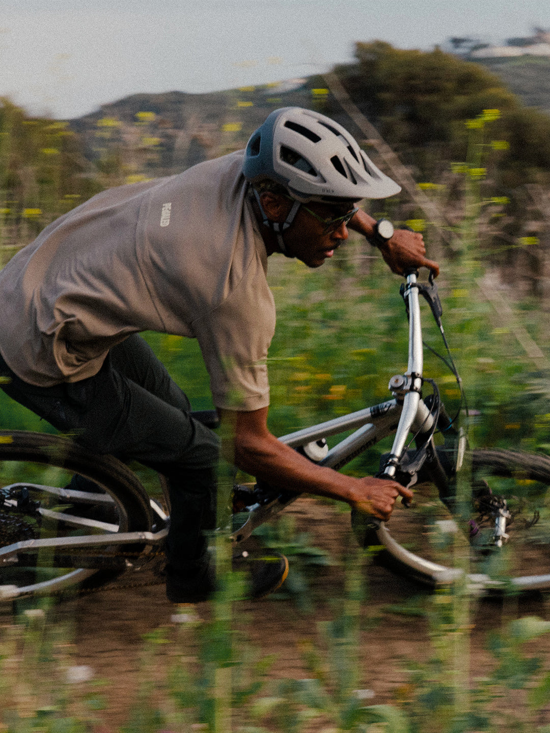 Men's Archive Sale: cycling clothing & accessories | PEdALED
